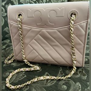 Tory Burch | Bags | Tory Burch Alexa Crossbody Bag | Poshmark